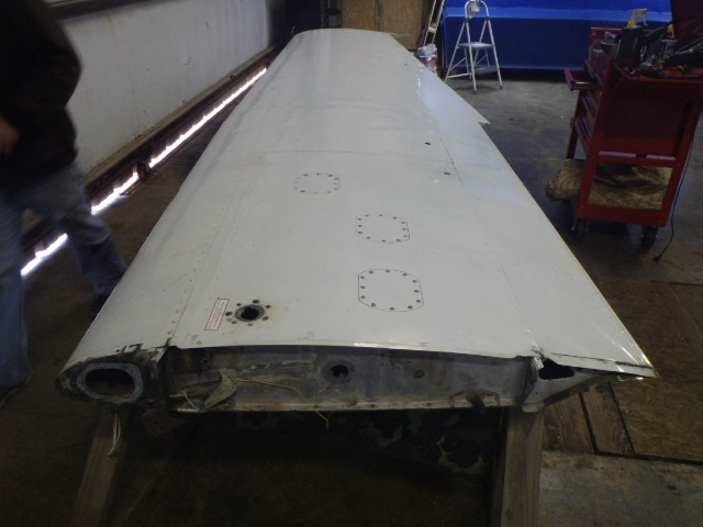 Cessna 0523080-8 STRUCTURE RH-RIGHT WING INTEGRAL FUEL CELL